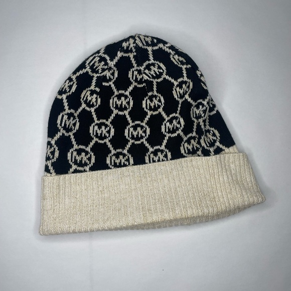 Michael Kors | Accessories | Michael Kors Circle Mk Monogram Logo Knit ...